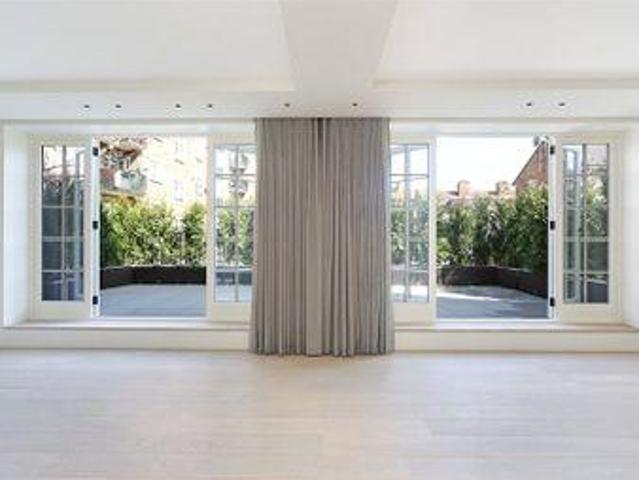 2 Bedrooms Flat for rent in Portobello Road, London W11