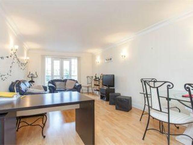 2 Bedrooms Flat for rent in Portland Court, 50 Trinity Street, London SE1