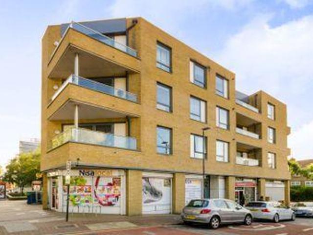 2 Bedrooms Flat for rent in Paul Street, Stratford E15