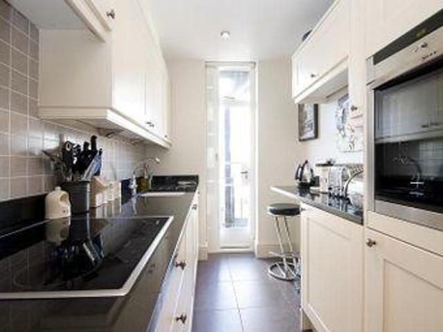 2 Bedrooms Flat for rent in Paultons House, Paultons Square, Chelsea, London SW3