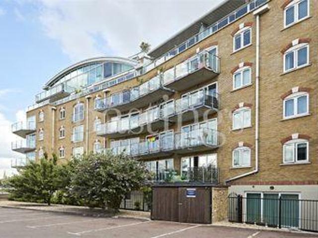 2 Bedrooms Flat for rent in Pacific Wharf, 165 Rotherhithe Street, London SE16