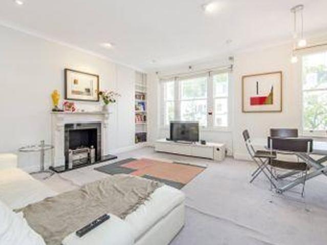 2 Bedrooms Flat for rent in Palace Gardens Terrace, London W8
