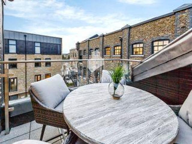 2 Bedrooms Flat for rent in Palace Wharf Apartments, Rainville Road, London W6