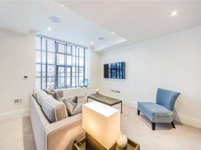 2 Bedrooms Flat for rent in Palace Wharf, Rainville Road, Fulham, London W6