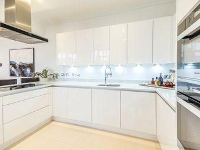 2 Bedrooms Flat for rent in Palace Wharf, Rainville Road, London W6