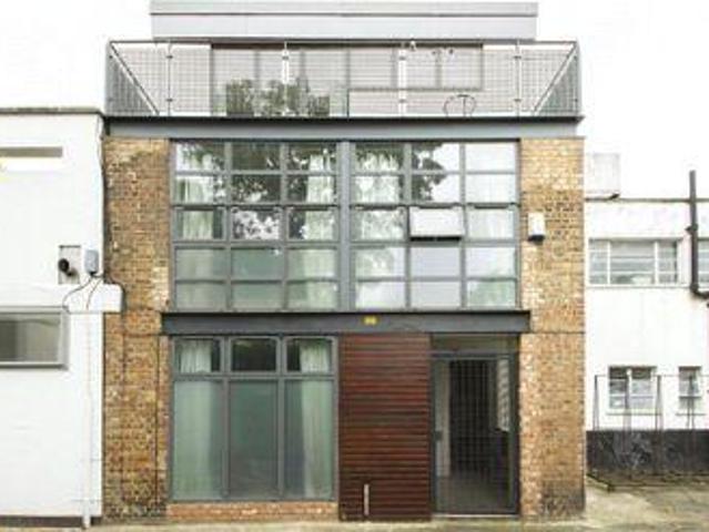 2 Bedrooms Flat for rent in Palfrey Place, London SW8