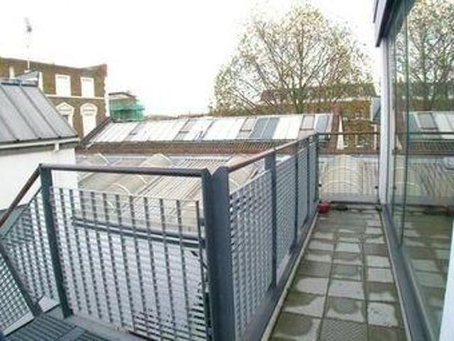 2 Bedrooms Flat for rent in Palfrey Place, London SW8