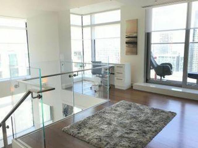 2 Bedrooms Flat for rent in Pan Peninsula Tower East, South Quays, Canary Wharf, Cross Harbour, London E14