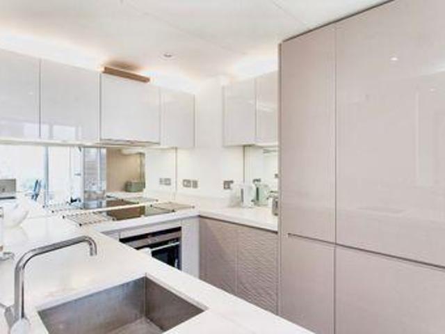 2 Bedrooms Flat for rent in Pan Peninsula, Canary Wharf E14