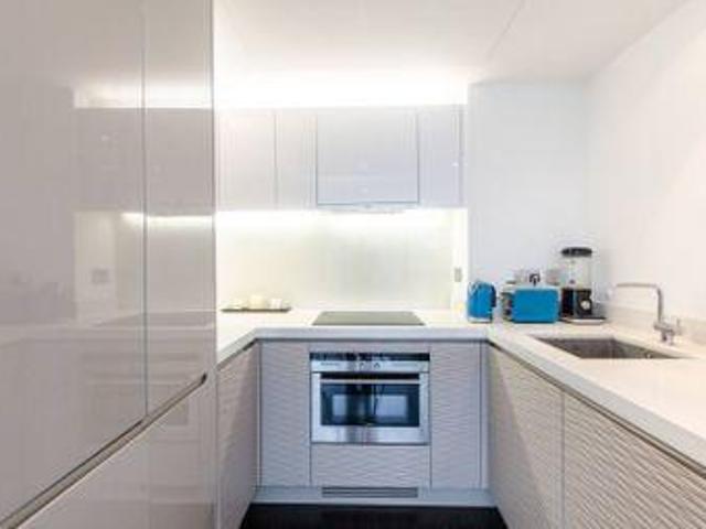 2 Bedrooms Flat for rent in Pan Peninsula Square, Canary Wharf E14