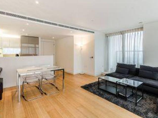 2 Bedrooms Flat for rent in Pan Peninsula Square, Canary Wharf E14