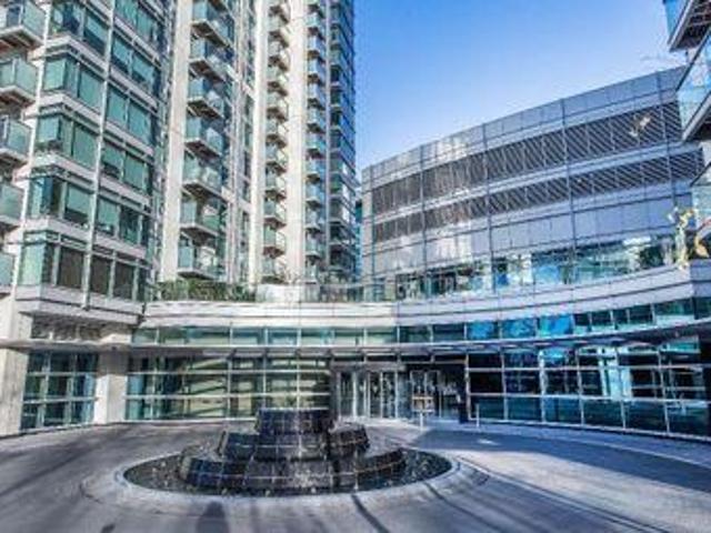 2 Bedrooms Flat for rent in Pan Peninsula Square, Canary Wharf, London E14