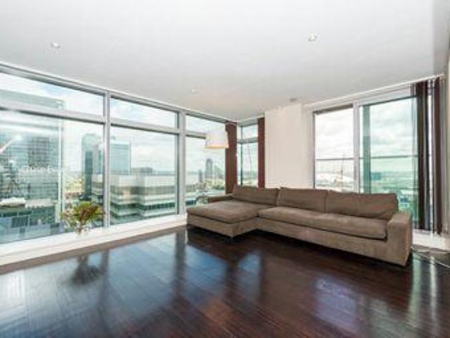 2 Bedrooms Flat for rent in Pan Peninsula Square, East Tower, Canary Wharf E14