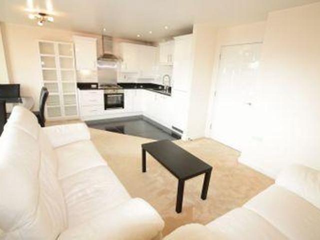 2 Bedrooms Flat for rent in Pancras Way, London E3