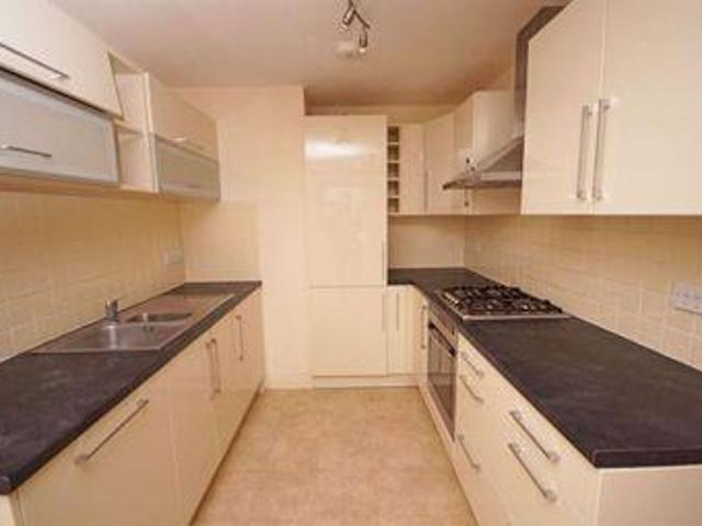 2 Bedrooms Flat for rent in Parabola Road, Cheltenham GL50
