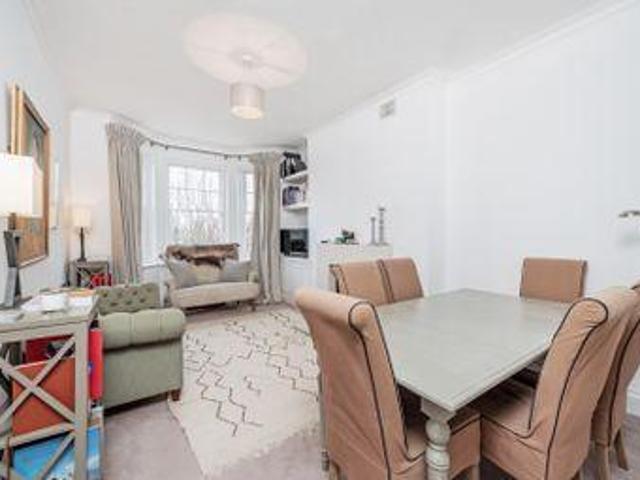2 Bedrooms Flat for rent in Park Walk, London SW10