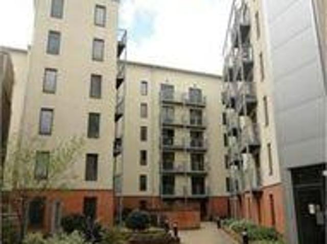 2 Bedrooms Flat for rent in Park West, Derby Road, Nottingham NG7