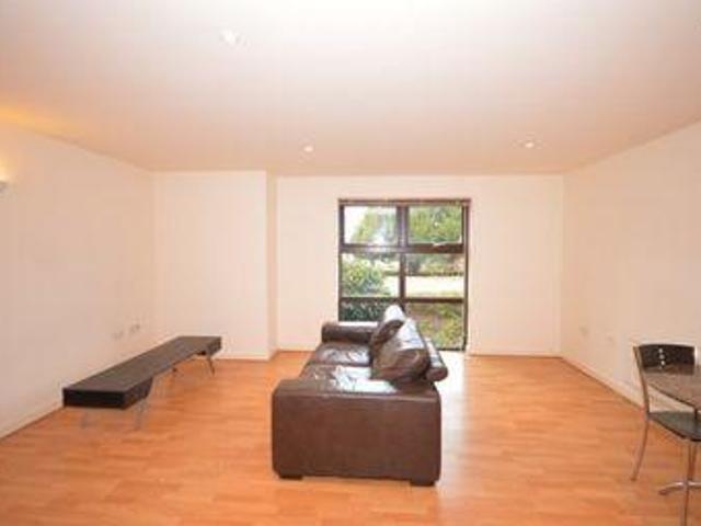 2 Bedrooms Flat for rent in Park Grange Road, Sheffield S2