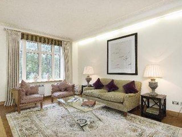 2 Bedrooms Flat for rent in Park Lane, Mayfair, London W1K
