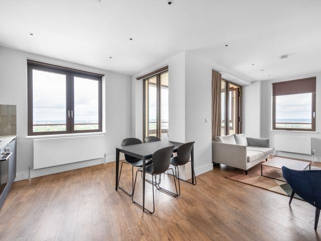 2 Bedrooms Flat for Rent in Park Lane | Foxtons