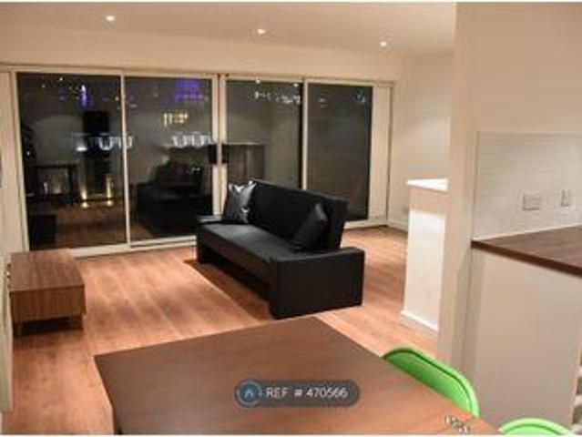 2 Bedrooms Flat for rent in Park Place, Leeds LS1