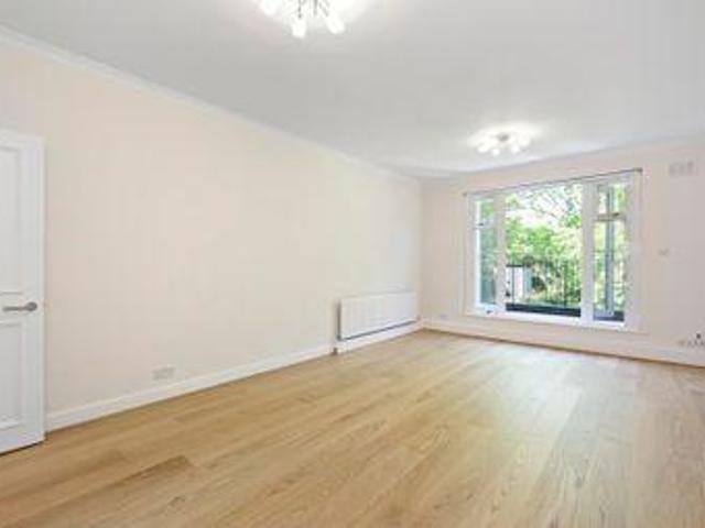 2 Bedrooms Flat for rent in Parkhill Road, Belsize Park, London NW3