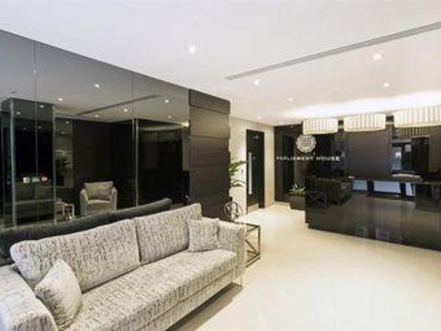 2 Bedrooms Flat for rent in Parliament House Apartments, London SE1