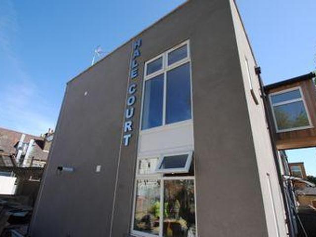 2 Bedrooms Flat for rent in Parsloes Avenue, Dagenham RM9