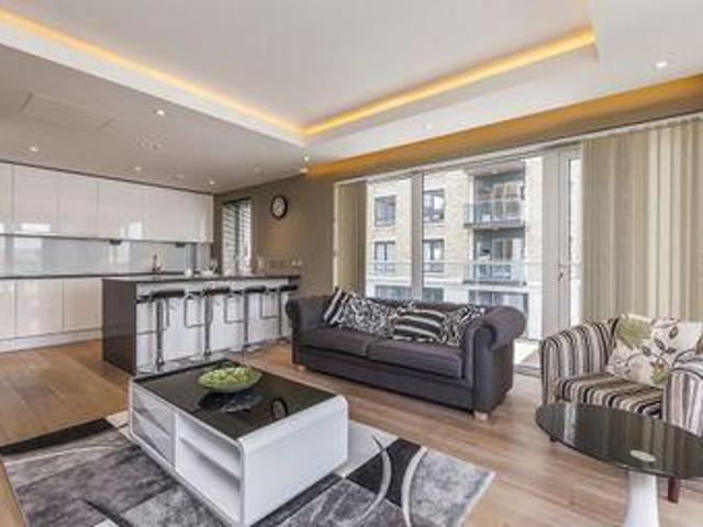 2 Bedrooms Flat for rent in Parr´s Way, London W6