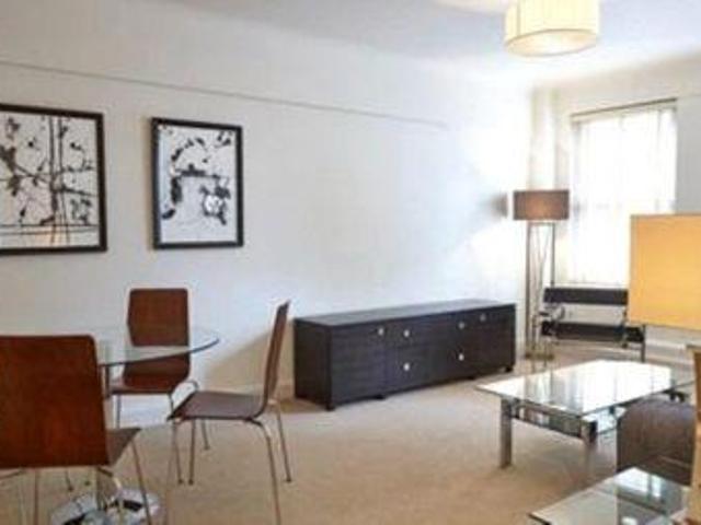 2 Bedrooms Flat for rent in Pelham Court, Fulham Road, Chelsea, London SW3