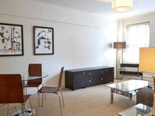2 Bedrooms Flat for rent in Pelham Court, Fulham Road, Chelsea, London SW3
