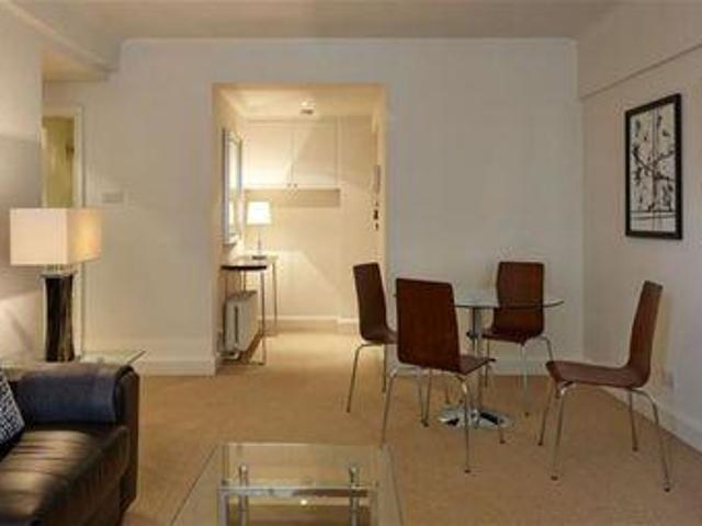 2 Bedrooms Flat for rent in Pelham Court, Fulham Road, South Kensington, London SW3