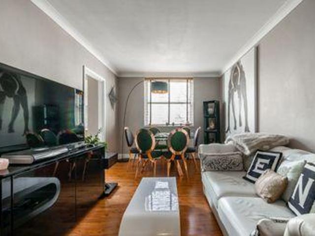 2 Bedrooms Flat for rent in Pembridge Crescent, London W11