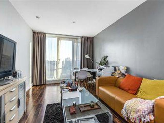 2 Bedrooms Flat for rent in Peninsular Apartments, Praed Street, London W2