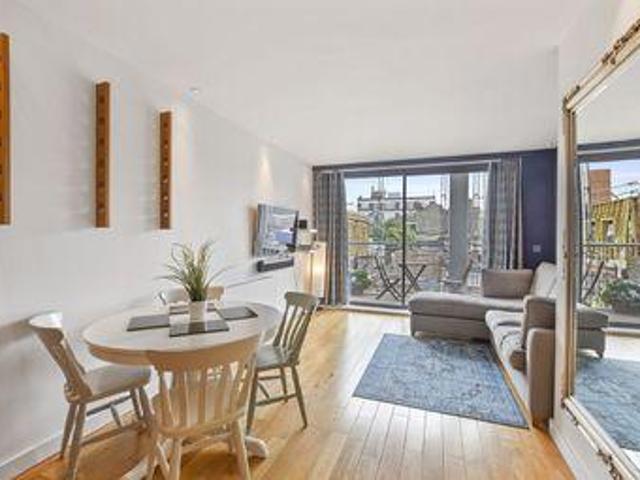 2 Bedrooms Flat for rent in Pentonville Road, London N1