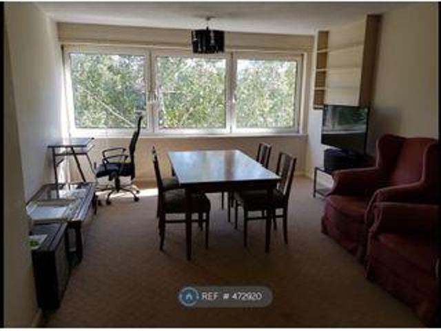 2 Bedrooms Flat for rent in Pentlands Court, Cambridge CB4