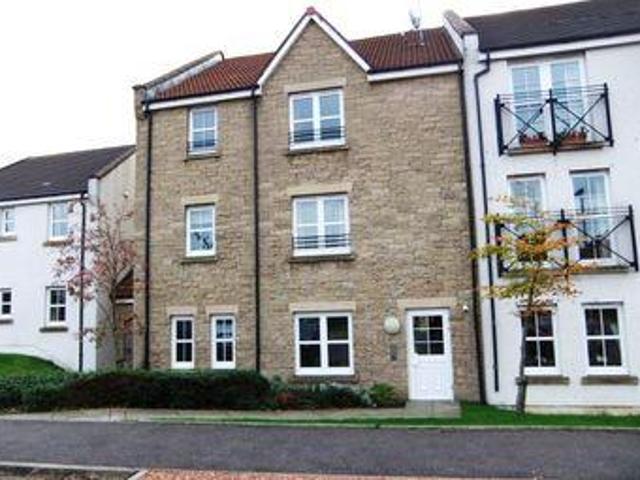 2 Bedrooms Flat for rent in Peploe Rise, Dunfermline, Fife KY11