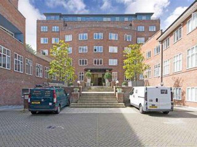 2 Bedrooms Flat for rent in Percy Laurie House, Upper Richmond Road, Putney SW15