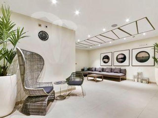 2 Bedrooms Flat for rent in Perilla House, Goodman´s Fields, Aldgate E1