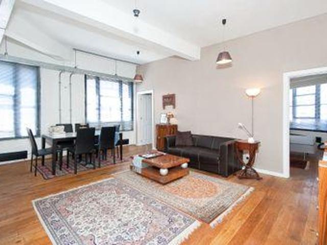 2 Bedrooms Flat for rent in Phipp Street, Shoreditch EC2A