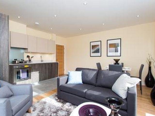 2 Bedrooms Flat for rent in Phoenix Lofts Apartments, 1 Saltwell Street, London E14