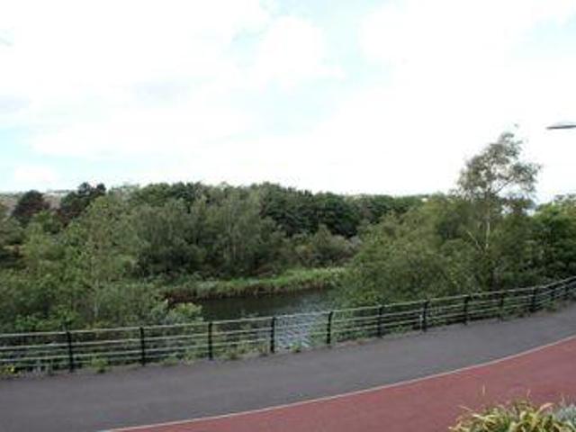 2 Bedrooms Flat for rent in Phoebe Road, Copper Quarter, Swansea SA1