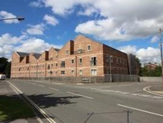 2 Bedrooms Flat for rent in Piccadilly Heights, Wain Avenue, Chesterfield S41