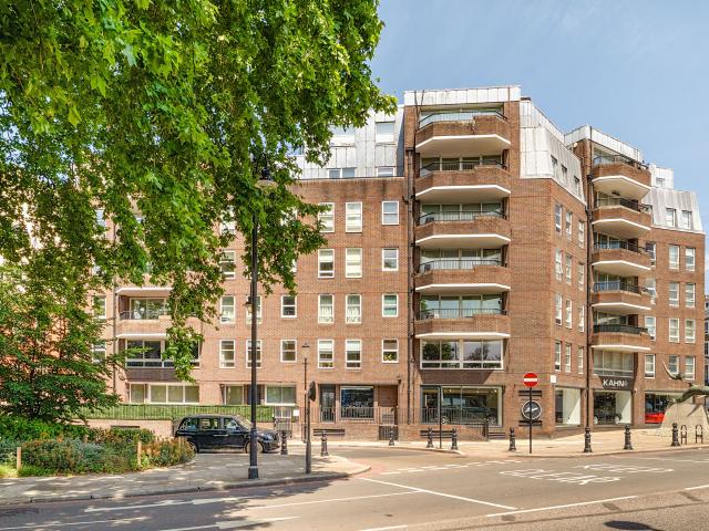 2 Bedrooms Flat for Rent in Pier House | Foxtons