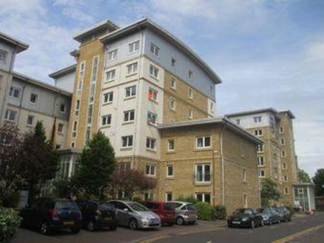 2 Bedrooms Flat for rent in Pilrig Heights, Leith, Edinburgh EH6