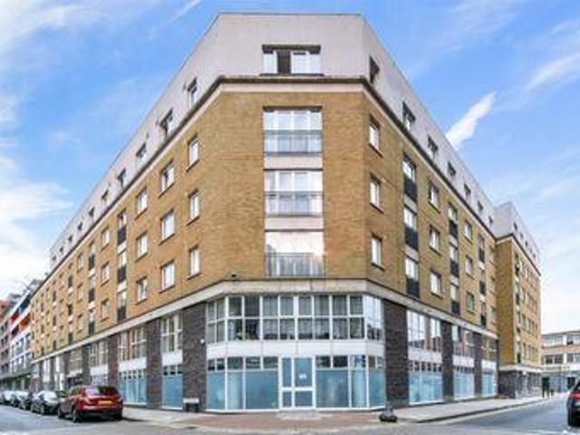 2 Bedrooms Flat for rent in Plumbers Row, Aldgate E1