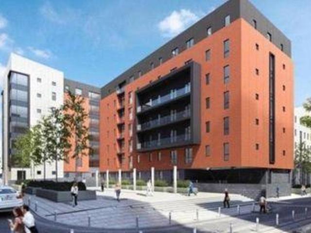 2 Bedrooms Flat for rent in Plaza Boulevard, Liverpool L8