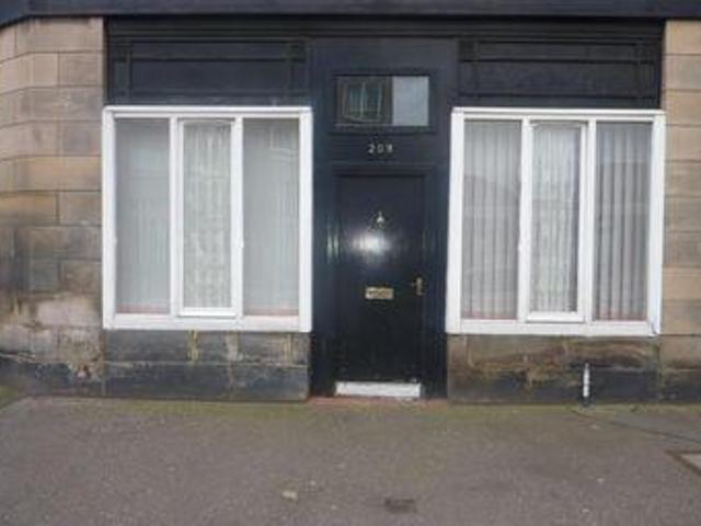 2 Bedrooms Flat for rent in Pleasance, Edinburgh EH8