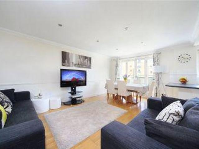 2 Bedrooms Flat for rent in Prices Court, Battersea, London SW11
