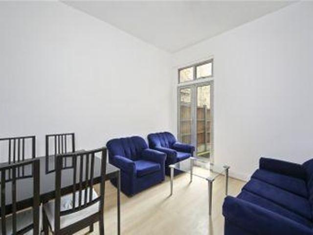 2 Bedrooms Flat for rent in Priory Park Road, London NW6